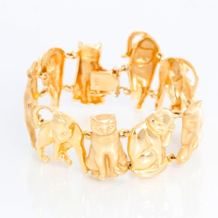 14k gold cat bracelet store
